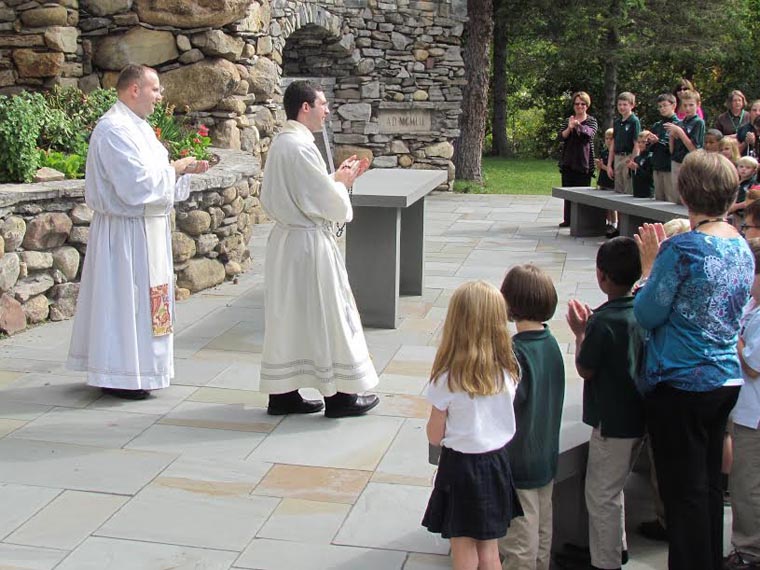 Rosary procession at Holy Family School | The Catholic Sun