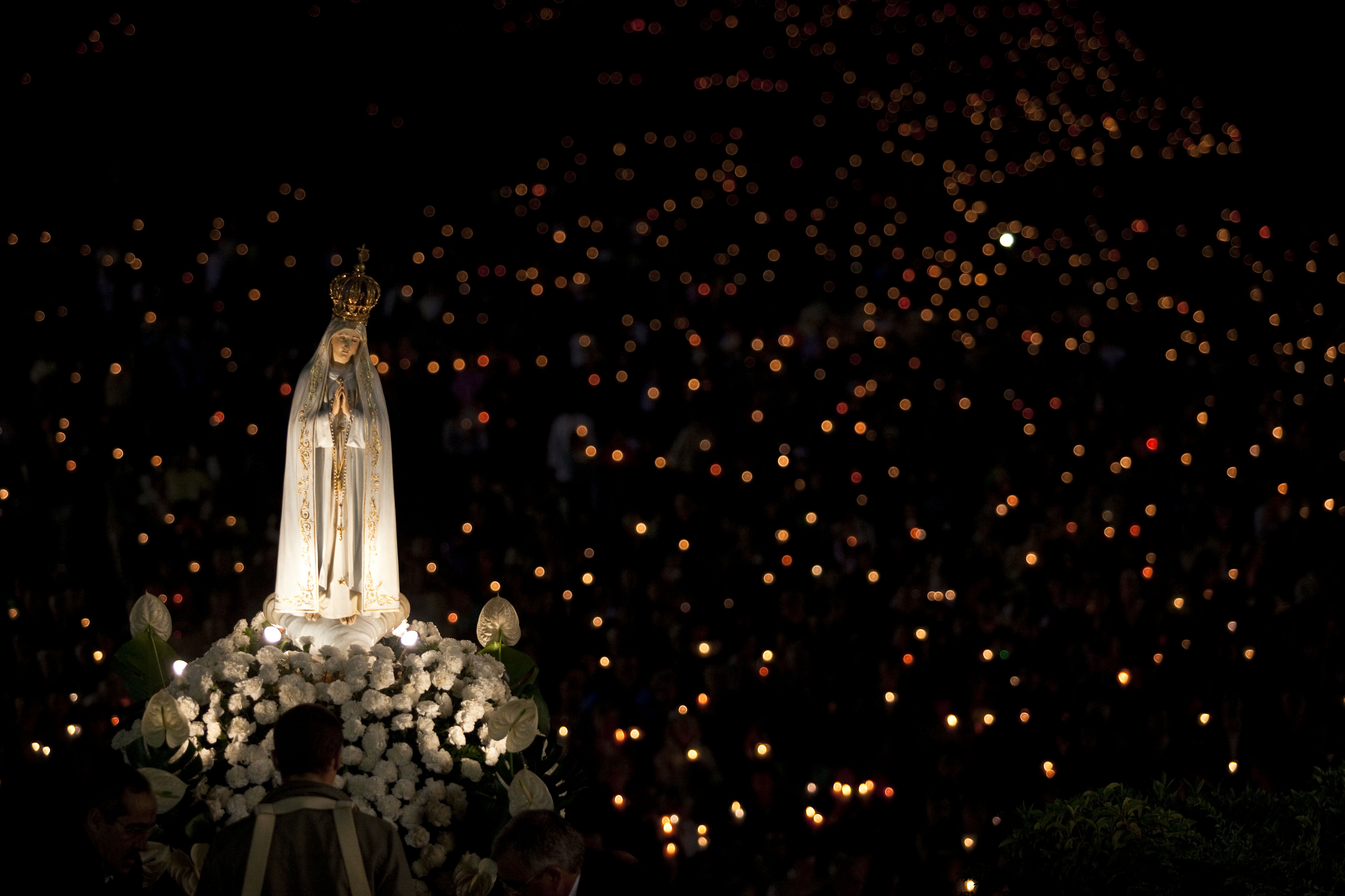 Our Lady Of Fatima Statue Crying