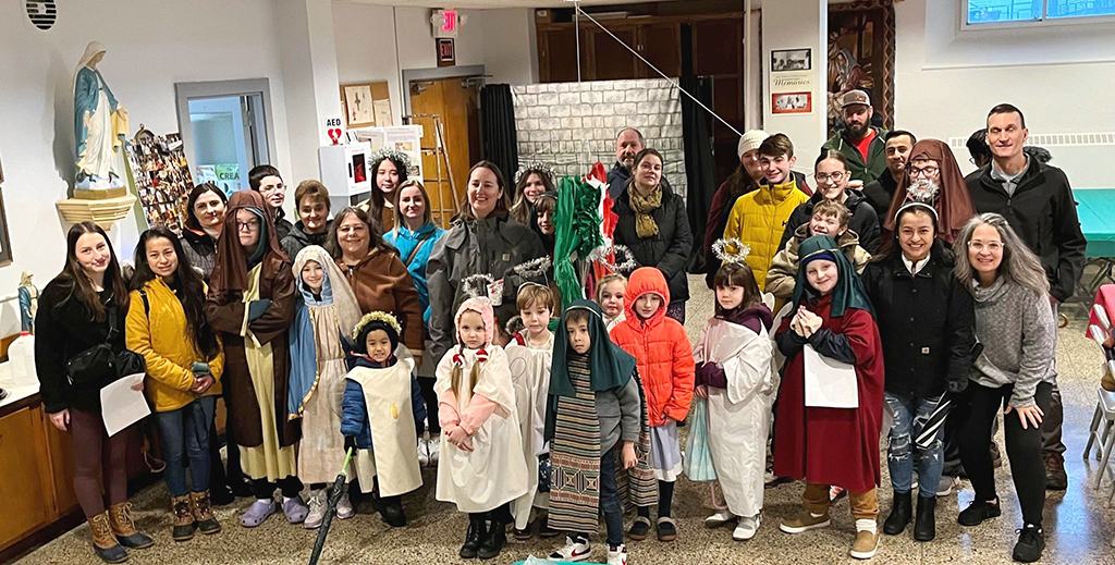 Las Posadas celebration at St. Anthony of Padua Church in Cortland ...